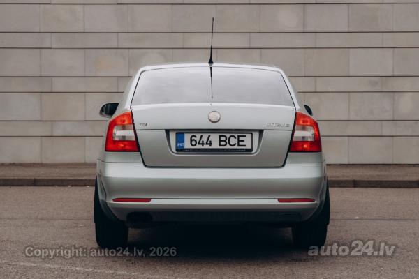 Green Skoda Octavia 2009 in Tallinn, with an engine capacity of 1.80 L and mileage of 166 thousand km for 4990 €, photo 3 on AUTOMOTO.COM.LV