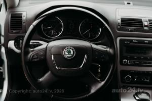 Green Skoda Octavia 2009 in Tallinn, with an engine capacity of 1.80 L and mileage of 166 thousand km for 4990 €, photo 14 on AUTOMOTO.COM.LV