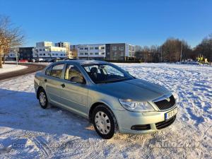 Zaļš Skoda Octavia 2010 Pērnava, ar dzinēja tilpumu 1.20 L un nobraukumu 184 tūkst. km par 1100 €, foto  vietnē AUTOMOTO.COM.LV