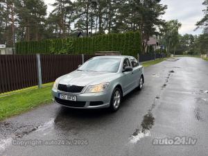 Zaļš Skoda Octavia 2011 Tallina, ar dzinēja tilpumu 1.20 L un nobraukumu 146 tūkst. km par 3490 €, foto  vietnē AUTOMOTO.COM.LV