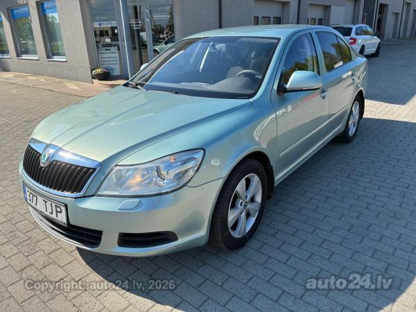 Green Skoda Octavia 2012 in Parnu, with an engine capacity of 1.20 L and mileage of 200 thousand km for 3200 €, photo 1 on AUTOMOTO.COM.LV