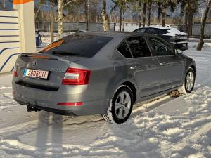 Green Skoda Octavia 2014 in Vilnius, with an engine capacity of 1.60 L and mileage of 255 thousand km for 5650 €, photo 5 on AUTOMOTO.COM.LV