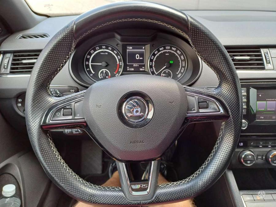 Зеленый Шкода Октавия 2015 в Каунас, объемом двигателя 1.97 л и пробегом 312 тыс. км за 7900 €, фото 18 на AUTOMOTO.COM.LV
