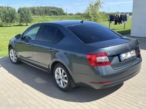 Green Skoda Octavia 2020 in Klaipeda, with an engine capacity of 1.50 L and mileage of 132 thousand km for 12399 €, photo 6 on AUTOMOTO.COM.LV