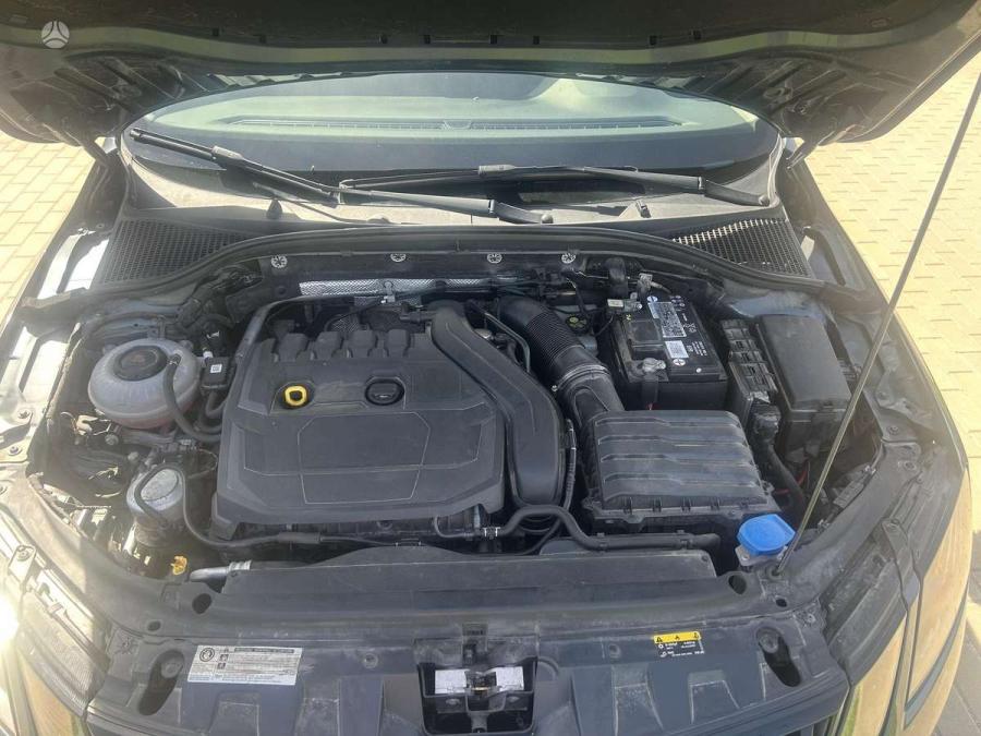 Green Skoda Octavia 2020 in Klaipeda, with an engine capacity of 1.50 L and mileage of 132 thousand km for 12399 €, photo 14 on AUTOMOTO.COM.LV