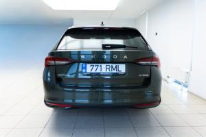 Zaļš Skoda Octavia 2026 Jehvi, ar dzinēja tilpumu 1.50 L un nobraukumu 8 tūkst. km par 34650 €, foto 10 vietnē AUTOMOTO.COM.LV