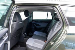 Zaļš Skoda Octavia 2026 Jehvi, ar dzinēja tilpumu 1.50 L un nobraukumu 8 tūkst. km par 34650 €, foto 14 vietnē AUTOMOTO.COM.LV