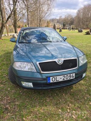 Zaļš Skoda Octavia 2005 Rīga, ar dzinēja tilpumu 1.90 L un nobraukumu 296 tūkst. km par 1495 €, foto  vietnē AUTOMOTO.COM.LV