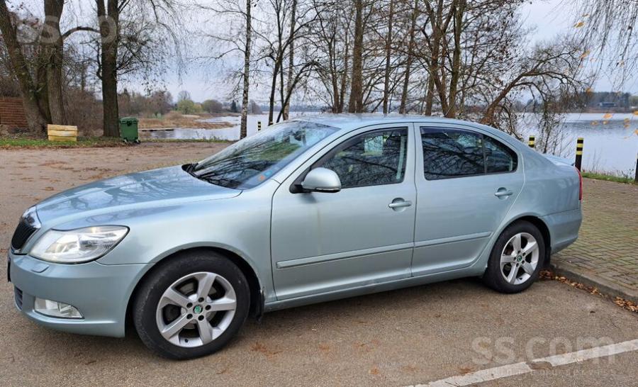 Zaļš Skoda Octavia 2011 Rīga, ar dzinēja tilpumu 1.60 L un nobraukumu 205 tūkst. km par 2900 €, foto 3 vietnē AUTOMOTO.COM.LV