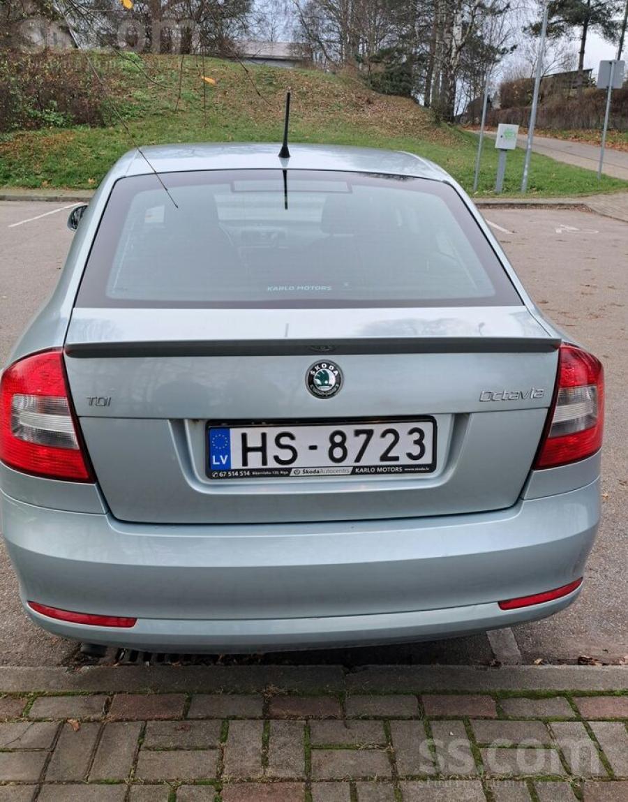 Zaļš Skoda Octavia 2011 Rīga, ar dzinēja tilpumu 1.60 L un nobraukumu 205 tūkst. km par 2900 €, foto 8 vietnē AUTOMOTO.COM.LV