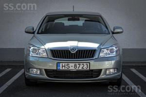 Zaļš Skoda Octavia 2011 Rīga, ar dzinēja tilpumu 1.60 L un nobraukumu 206 tūkst. km par 3650 €, foto 3 vietnē AUTOMOTO.COM.LV