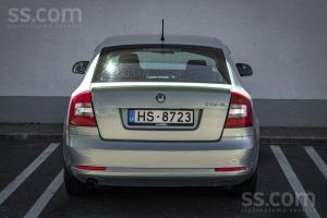 Zaļš Skoda Octavia 2011 Rīga, ar dzinēja tilpumu 1.60 L un nobraukumu 206 tūkst. km par 3650 €, foto 6 vietnē AUTOMOTO.COM.LV