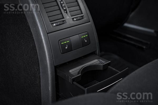 Green Skoda Octavia 2011 in Riga, with an engine capacity of 1.60 L and mileage of 206 thousand km for 3650 €, photo 10 on AUTOMOTO.COM.LV