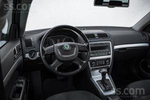 Zaļš Skoda Octavia 2011 Rīga, ar dzinēja tilpumu 1.60 L un nobraukumu 206 tūkst. km par 3650 €, foto 18 vietnē AUTOMOTO.COM.LV