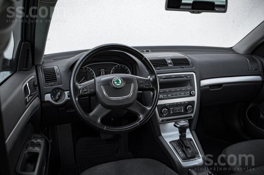 Zaļš Skoda Octavia 2011 Rīga, ar dzinēja tilpumu 1.60 L un nobraukumu 206 tūkst. km par 3650 €, foto 18 vietnē AUTOMOTO.COM.LV