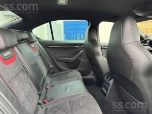 Зеленый Шкода Октавия 2018 в Рига, объемом двигателя 2.00 л и пробегом 210 тыс. км за 15900 €, фото 17 на AUTOMOTO.COM.LV