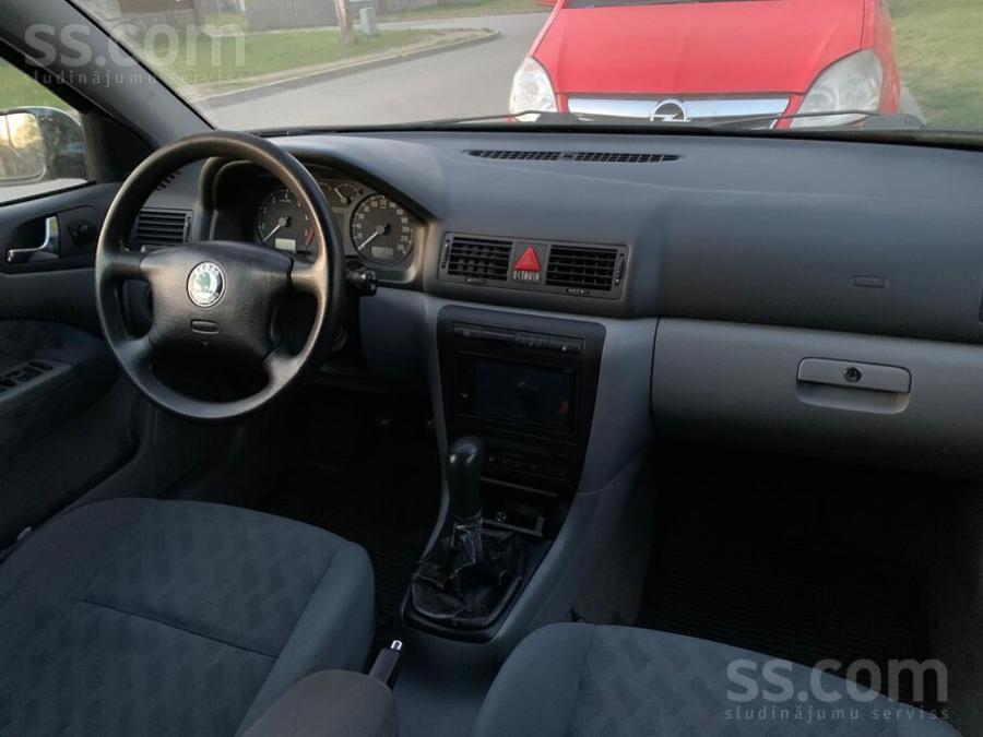 Green Skoda Octavia 2000 in Riga, with an engine capacity of 2.00 L and mileage of 228 thousand km for 2600 €, photo 10 on AUTOMOTO.COM.LV
