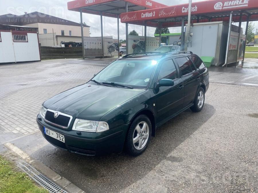 Zaļš Skoda Octavia 2001 Rīga, ar dzinēja tilpumu 1.90 L un nobraukumu 331 tūkst. km par 1750 €, foto 4 vietnē AUTOMOTO.COM.LV