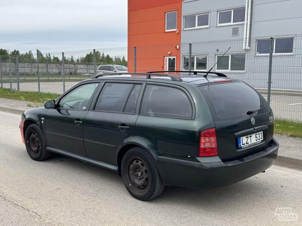 Zaļš Skoda Octavia 2004 Panevēža, ar dzinēja tilpumu 1.90 L un nobraukumu 299 tūkst. km par 1400 €, foto 4 vietnē AUTOMOTO.COM.LV