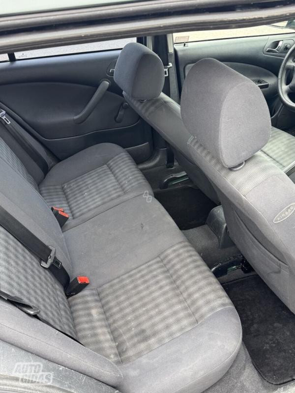 Zaļš Skoda Octavia 2004 Panevēža, ar dzinēja tilpumu 1.90 L un nobraukumu 299 tūkst. km par 1400 €, foto 7 vietnē AUTOMOTO.COM.LV