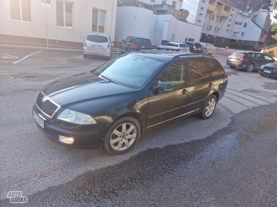 Zaļš Skoda Octavia 2005 Anykščiai, ar dzinēja tilpumu 2.00 L un nobraukumu 379 tūkst. km par 1200 €, foto 1 vietnē AUTOMOTO.COM.LV