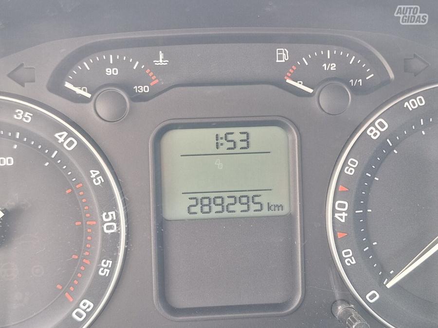 Зеленый Шкода Октавия 2005 в Мажейкяй, объемом двигателя 1.90 л и пробегом 289 тыс. км за 2750 €, фото 15 на AUTOMOTO.COM.LV
