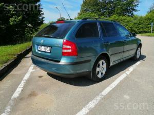 Zaļš Skoda Octavia 2006 Madona, ar dzinēja tilpumu 1.60 L un nobraukumu 174 tūkst. km par 2300 €, foto 6 vietnē AUTOMOTO.COM.LV