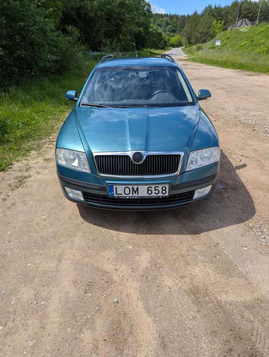 Zaļš Skoda Octavia 2007 Viļņa, ar dzinēja tilpumu 1.80 L un nobraukumu 266 tūkst. km par 1000 €, foto 4 vietnē AUTOMOTO.COM.LV