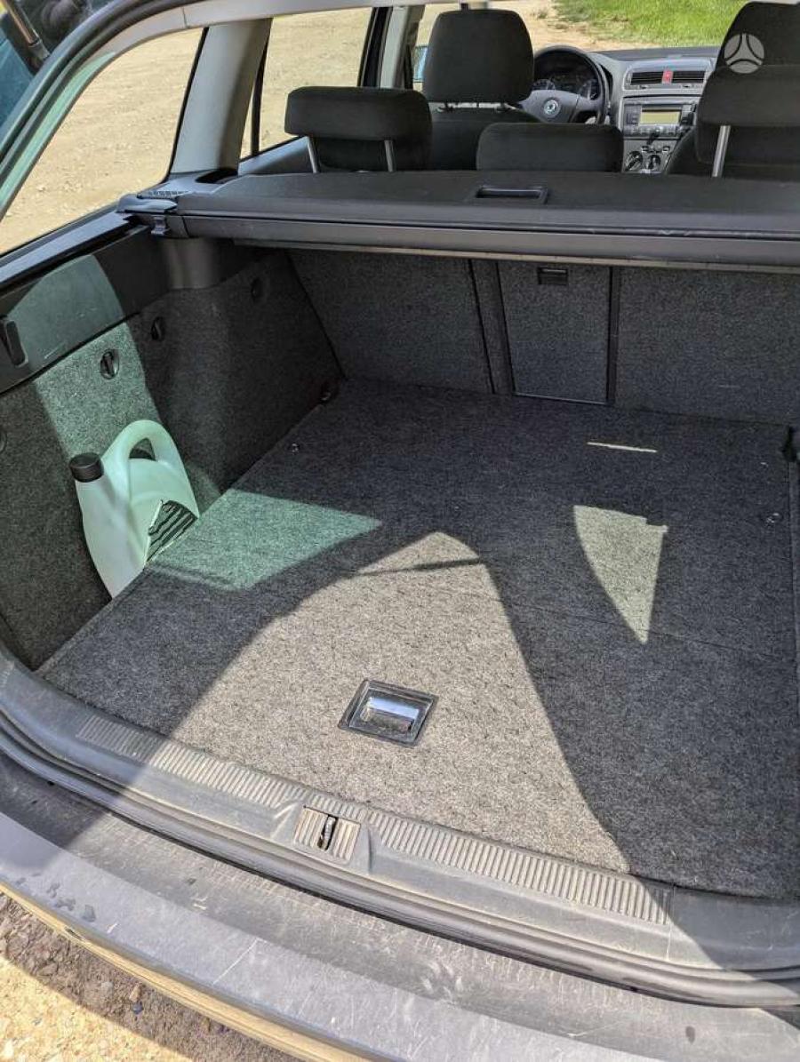 Zaļš Skoda Octavia 2007 Viļņa, ar dzinēja tilpumu 1.80 L un nobraukumu 266 tūkst. km par 1000 €, foto 17 vietnē AUTOMOTO.COM.LV