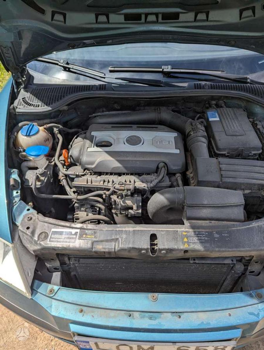 Zaļš Skoda Octavia 2007 Viļņa, ar dzinēja tilpumu 1.80 L un nobraukumu 266 tūkst. km par 1000 €, foto 18 vietnē AUTOMOTO.COM.LV