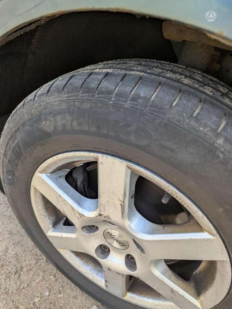 Zaļš Skoda Octavia 2007 Viļņa, ar dzinēja tilpumu 1.80 L un nobraukumu 266 tūkst. km par 1000 €, foto 19 vietnē AUTOMOTO.COM.LV