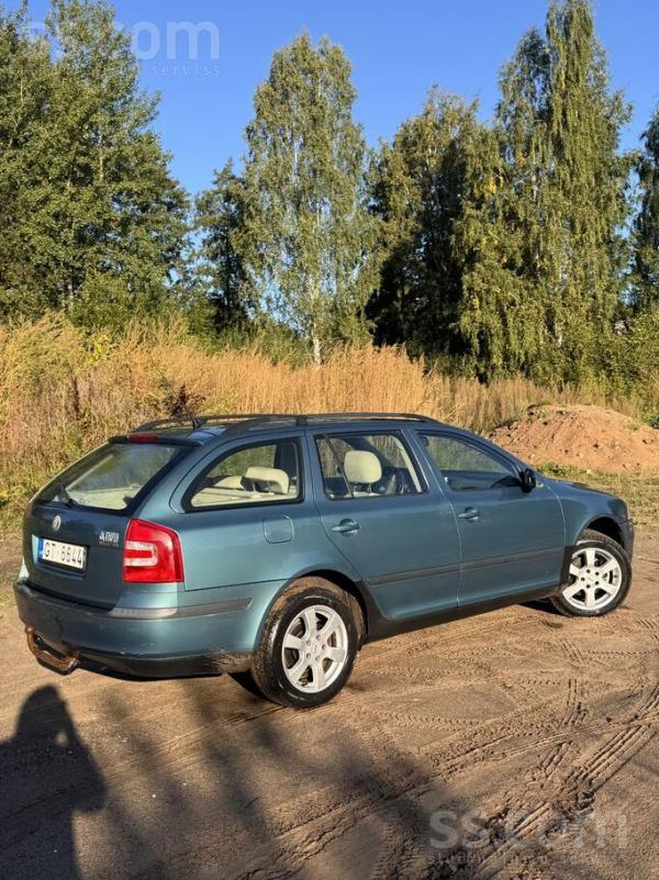 Шкода Октавия 2007 в Рига на AUTOMOTO.COM.LV Зеленый Шкода Октавия 2007 в Рига, объемом двигателя 2.00 л и пробегом 350 тыс. км за 1680 €, фото 4 на AUTOMOTO.COM.LV