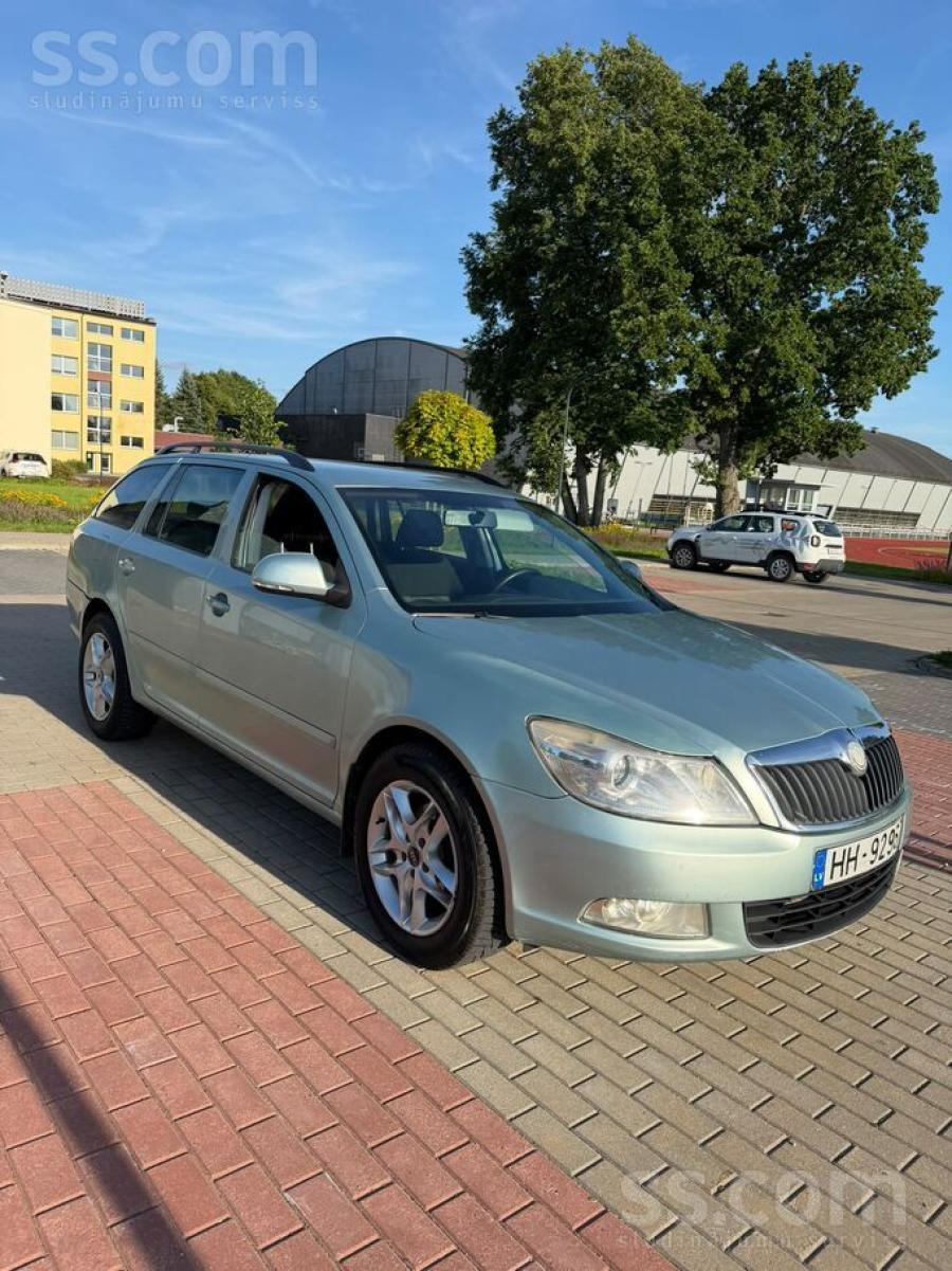 Зеленый Шкода Октавия 2009 в Кулдига, объемом двигателя 1.90 л и пробегом 0 тыс. км за 1950 €, фото 1 на AUTOMOTO.COM.LV