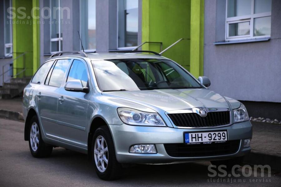 Green Skoda Octavia 2009 in Riga, with an engine capacity of 1.90 L and mileage of 173 thousand km for 2495 €, photo 5 on AUTOMOTO.COM.LV
