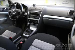 Green Skoda Octavia 2009 in Riga, with an engine capacity of 1.90 L and mileage of 173 thousand km for 2495 €, photo 12 on AUTOMOTO.COM.LV