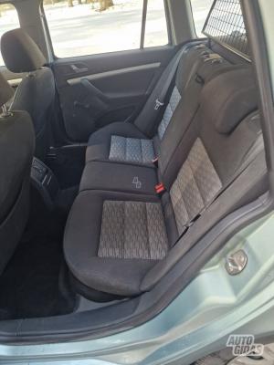 Zaļš Skoda Octavia 2010 Visaginas, ar dzinēja tilpumu 1.60 L un nobraukumu 311 tūkst. km par 2100 €, foto 17 vietnē AUTOMOTO.COM.LV