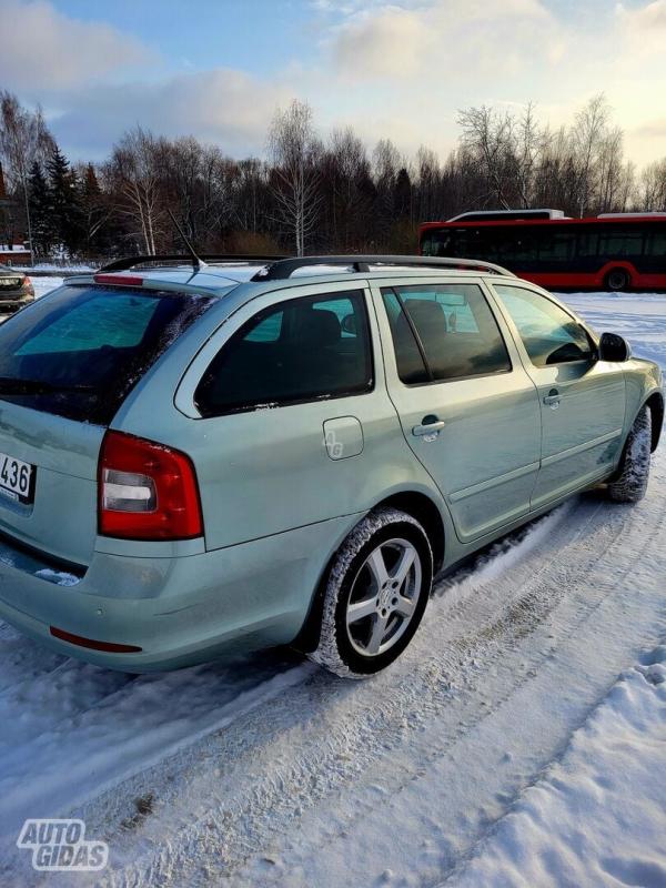 Zaļš Skoda Octavia 2011 Kauņa, ar dzinēja tilpumu 1.80 L un nobraukumu 236 tūkst. km par 2999 €, foto 2 vietnē AUTOMOTO.COM.LV