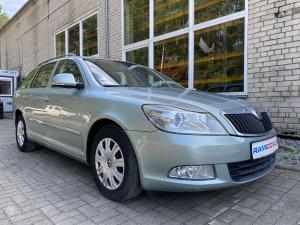 Green Skoda Octavia 2011 in Jonava, with an engine capacity of 1.20 L and mileage of 173 thousand km for 1500 €, photo  on AUTOMOTO.COM.LV