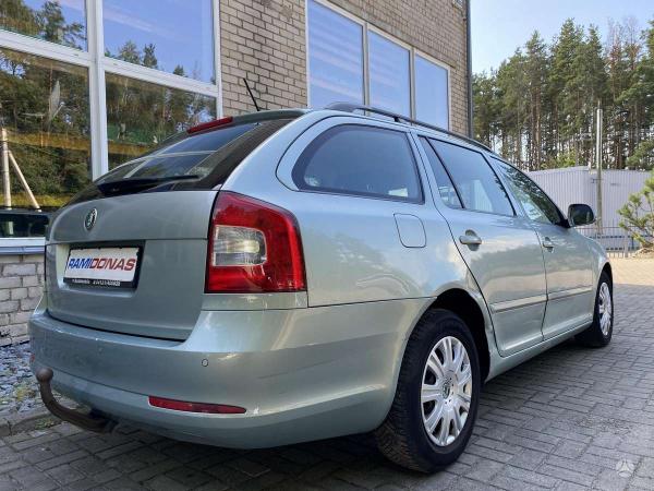 Зеленый Шкода Октавия 2011 в Ионава, объемом двигателя 1.20 л и пробегом 173 тыс. км за 1500 €, фото 4 на AUTOMOTO.COM.LV