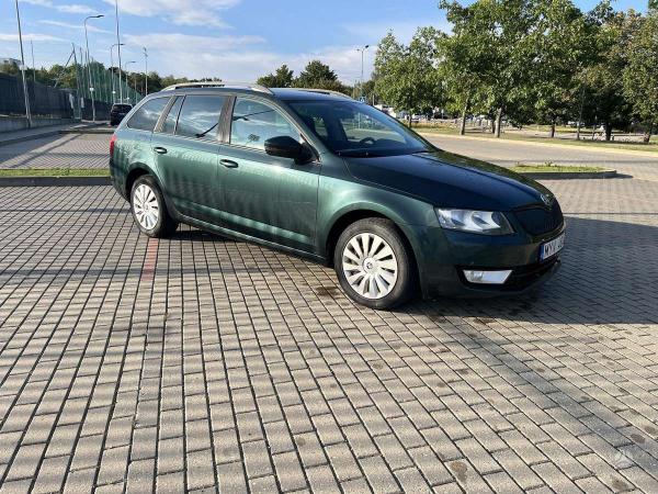 Зеленый Шкода Октавия 2015 в Ионава, объемом двигателя 1.97 л и пробегом 350 тыс. км за 5850 €, фото 5 на AUTOMOTO.COM.LV