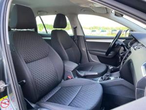 Zaļš Skoda Octavia 2017 Cēsis, ar dzinēja tilpumu 2.00 L un nobraukumu 313 tūkst. km par 8899 €, foto 21 vietnē AUTOMOTO.COM.LV