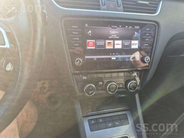 Зеленый Шкода Октавия 2019 в Рига, объемом двигателя 1.60 л и пробегом 298 тыс. км за 7990 €, фото 5 на AUTOMOTO.COM.LV