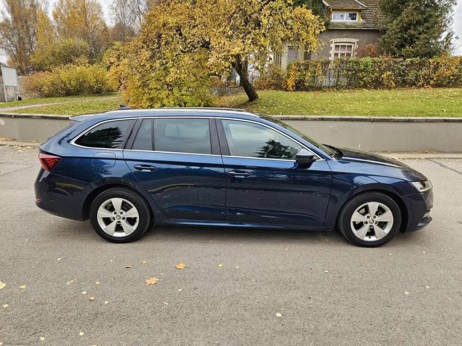 Green Skoda Octavia 2020 in Jekabpils, with an engine capacity of 2.00 L and mileage of 169 thousand km for 16250 €, photo 8 on AUTOMOTO.COM.LV
