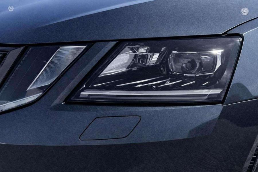 Green Skoda Octavia 2020 in Marijampole, with an engine capacity of 1.60 L and mileage of 225 thousand km for 13310 €, photo 20 on AUTOMOTO.COM.LV