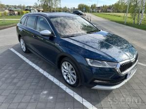 Зеленый Шкода Октавия 2023 в Рига, объемом двигателя 2.00 л и пробегом 67 тыс. км за 27600 €, фото  на AUTOMOTO.COM.LV