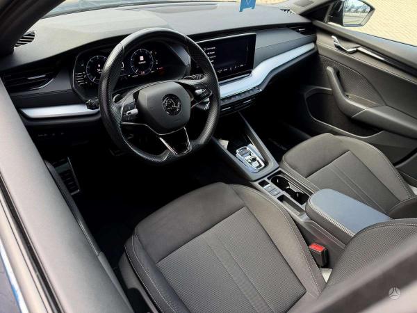 Green Skoda Octavia 2023 in Kaunas, with an engine capacity of 1.00 L and mileage of 194 thousand km for 14700 €, photo 5 on AUTOMOTO.COM.LV