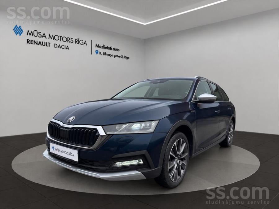 Green Skoda Octavia 2023 in Riga, with an engine capacity of 2.00 L and mileage of 67 thousand km for 26995 €, photo 4 on AUTOMOTO.COM.LV