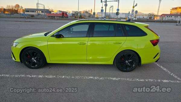 Zaļš Skoda Octavia 2024 Tallina, ar dzinēja tilpumu 2.00 L un nobraukumu 32 tūkst. km par 36000 €, foto 3 vietnē AUTOMOTO.COM.LV