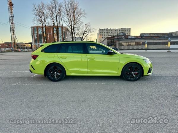 Zaļš Skoda Octavia 2024 Tallina, ar dzinēja tilpumu 2.00 L un nobraukumu 32 tūkst. km par 36000 €, foto 9 vietnē AUTOMOTO.COM.LV