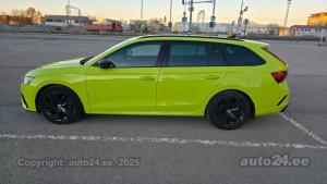 Zaļš Skoda Octavia 2024 Tallina, ar dzinēja tilpumu 2.00 L un nobraukumu 32 tūkst. km par 36000 €, foto 3 vietnē AUTOMOTO.COM.LV